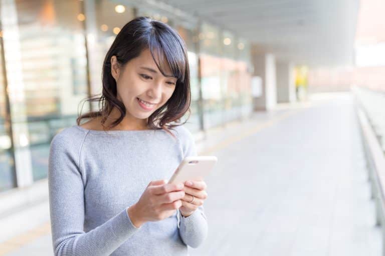 How to Respond to Greetings: The 43 Best Ways - W is for Website